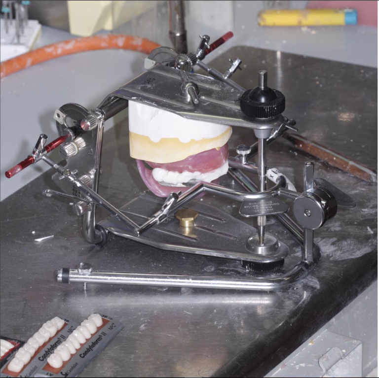 RTDL – Dentures Laboratory
